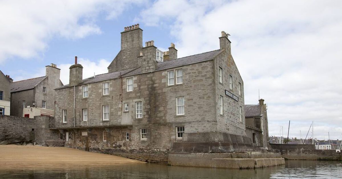 Queens Hotel £78. Lerwick Hotel Deals & Reviews - KAYAK