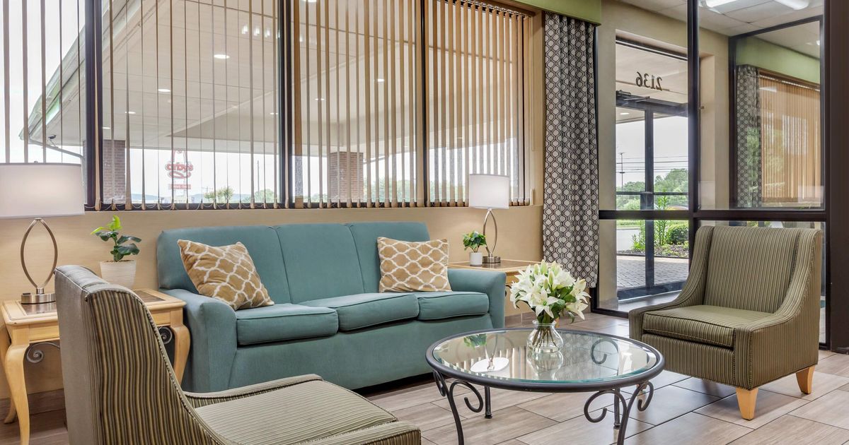 Quality Inn Mount Airy Mayberry from $70. Mount Airy Hotel Deals ...