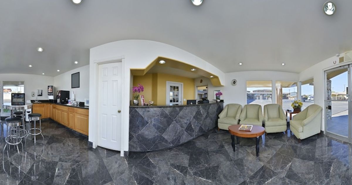 Crown Motel from $57. El Centro Hotel Deals & Reviews - KAYAK