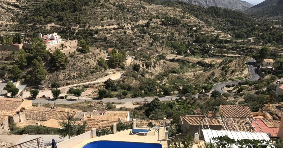 Alojamientos Turisticos Isa i Toni desde 70 €. Apartamentos en Sella ...