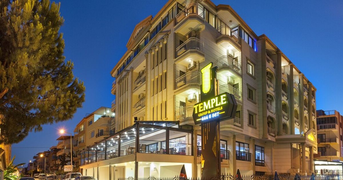 Temple Hotel เริ่มต้นที่ ฿1,378 (฿̶4̶,̶3̶7̶9̶) ดีดีม โรงแรม - KAYAK