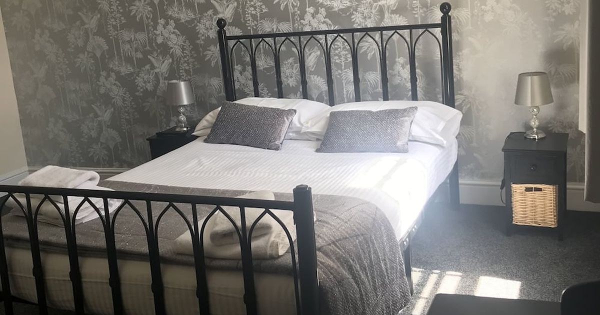 The Dorset £57. Lewes Hotel Deals & Reviews - KAYAK