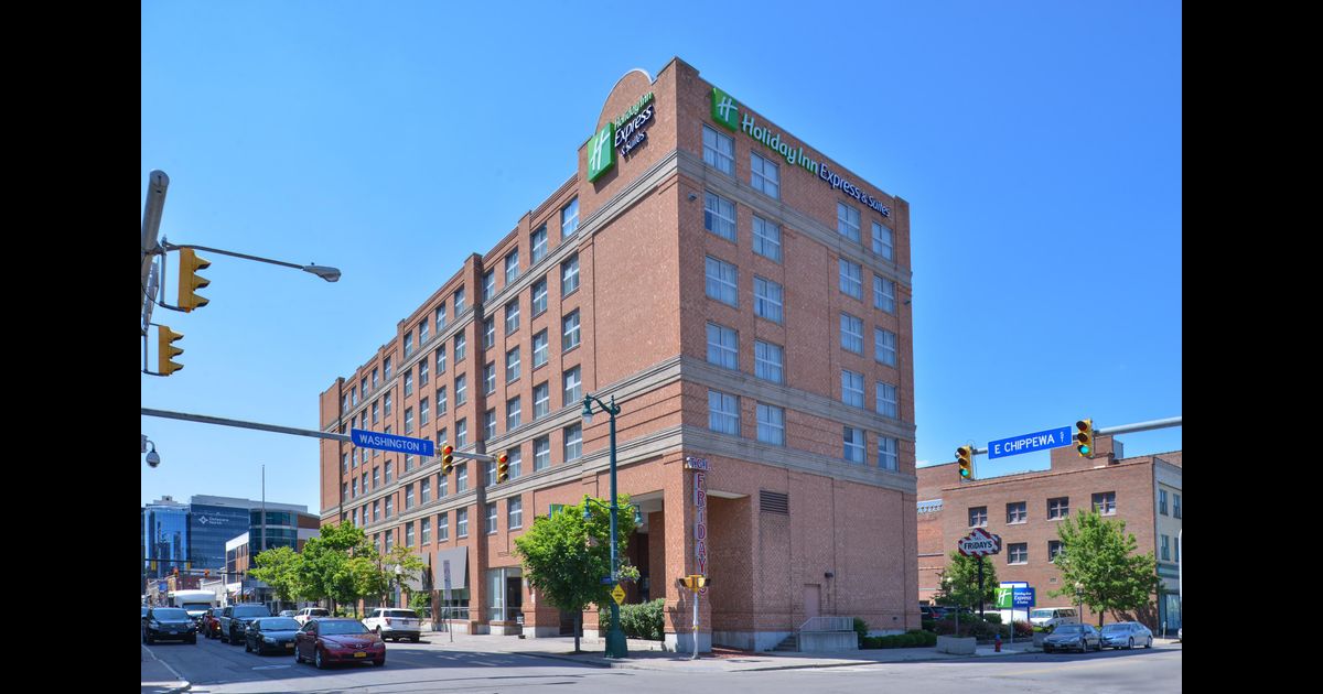 Holiday Inn Express & Suites Buffalo Downtown - Medical Ctr, Buffalo ...