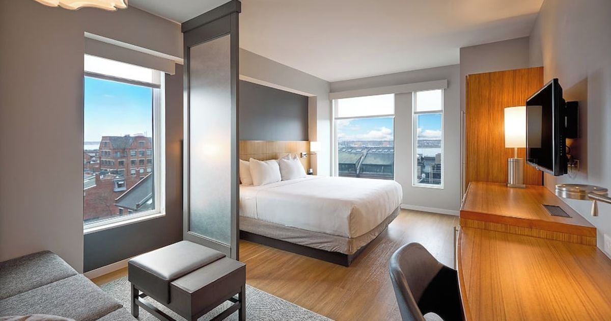 Hyatt Place Portland Old Port €71. Portland Hotel Deals & Reviews - KAYAK