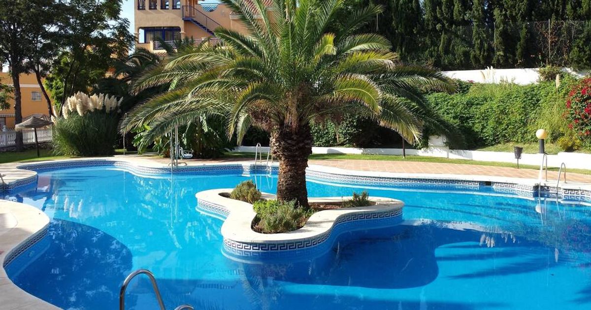 Albatros Beach Club 2 from . Benalmádena Hotel Deals & Reviews - KAYAK