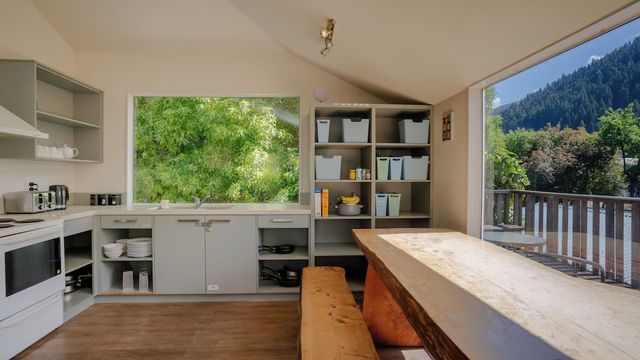 Haka Lodge Queenstown, Queenstown | HotelsCombined