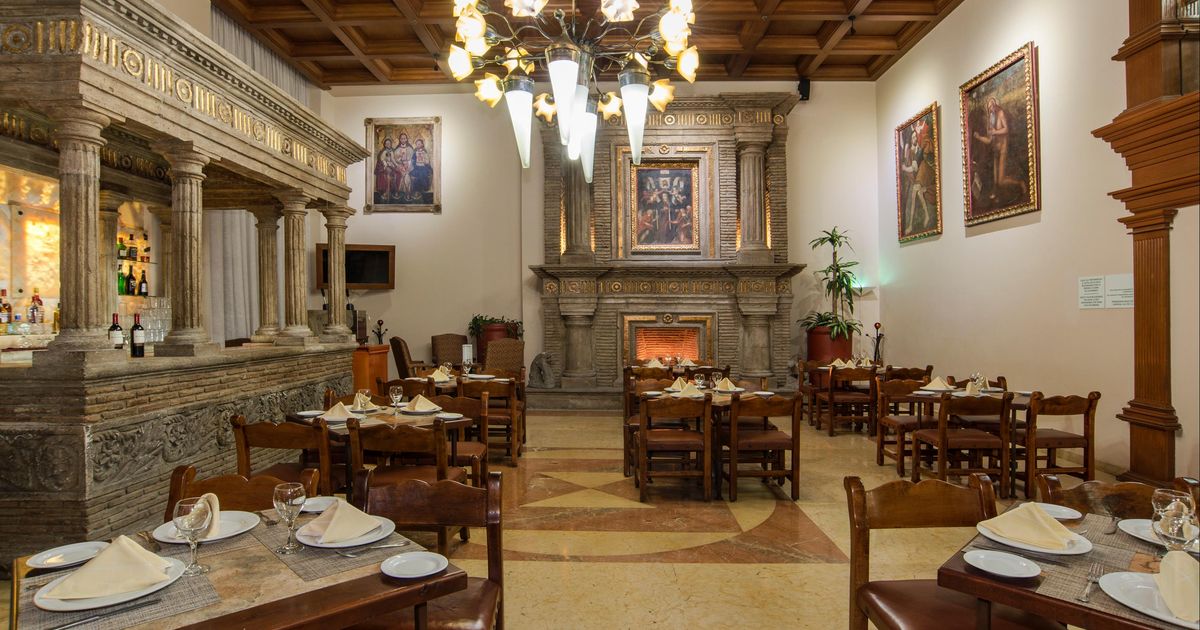 Holiday Inn & Suites Mexico Zona Reforma ₹ 932. Mexico City Hotel Deals ...