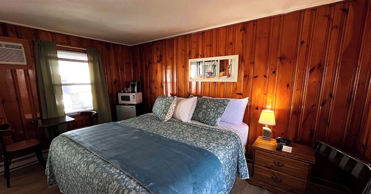 Blue Jay Motel from $125. Hampton Hotel Deals & Reviews - KAYAK