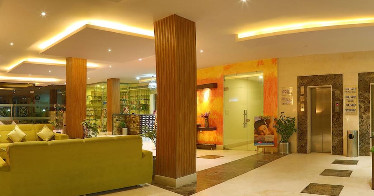 The Grand Shiva Resort and Spa เริ่มต้นที่ ฿1,309 (฿̶3̶,̶5̶1̶4̶) ริชิเค ...