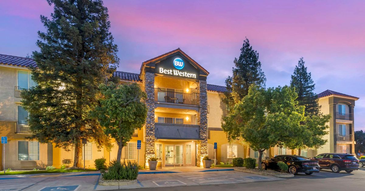 Best Western Visalia Hotel £68. Visalia Hotel Deals & Reviews - KAYAK