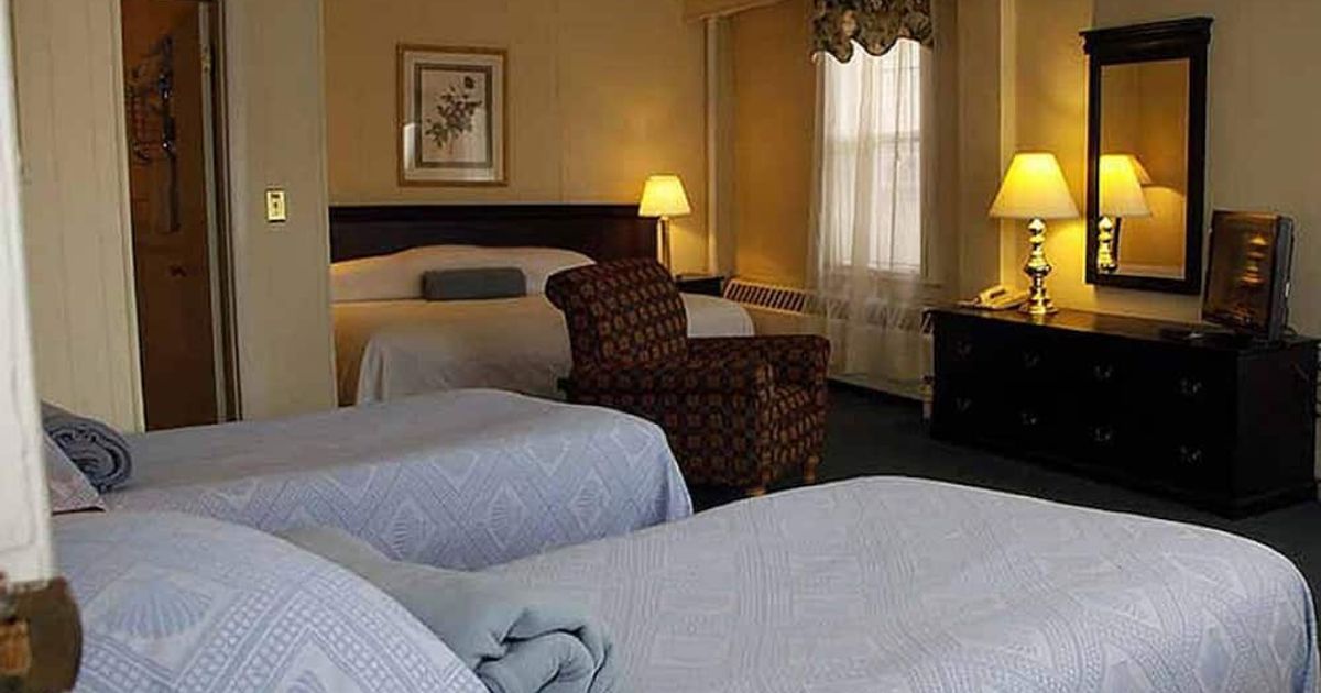 Hotel Coolidge from $87. White River Junction Hotel Deals & Reviews - KAYAK
