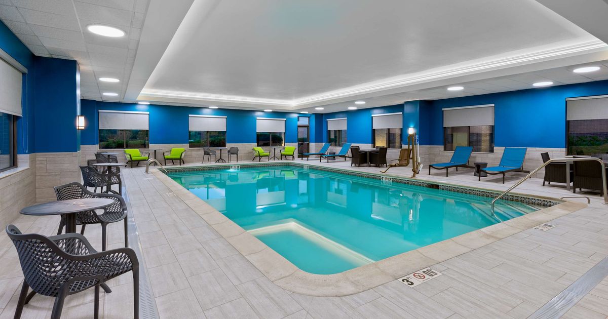 Hampton Inn Coventry-Warwick Area from $97. Coventry Hotel Deals ...