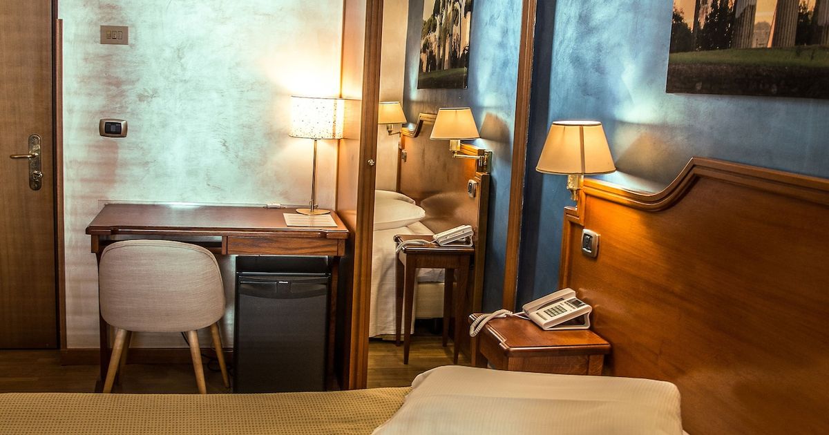 Hotel Kent from $57. Rome Hotel Deals & Reviews - KAYAK