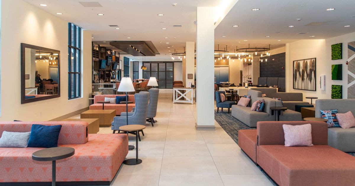 Hilton Garden Inn Mattoon from $141. Mattoon Hotel Deals & Reviews - KAYAK