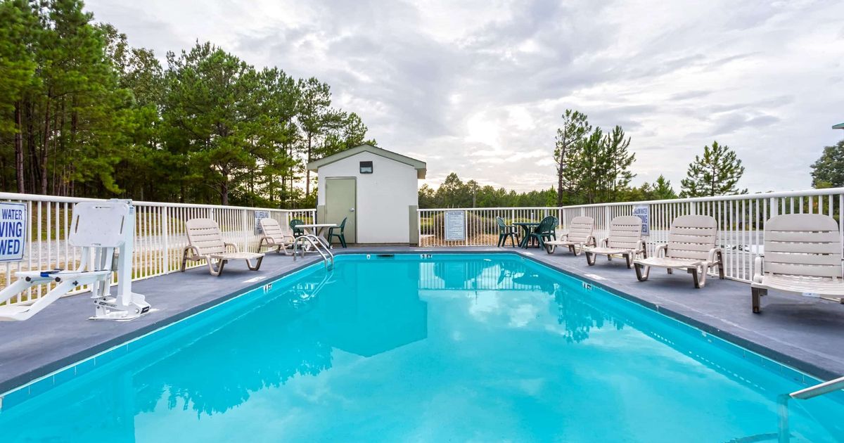 Days Inn Lugoff from $63. Lugoff Hotel Deals & Reviews - KAYAK