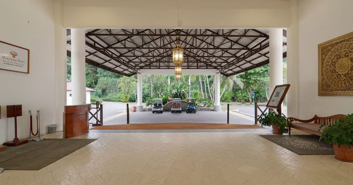 Mayang Sari Beach Resort £72. Lagoi Hotel Deals & Reviews - KAYAK