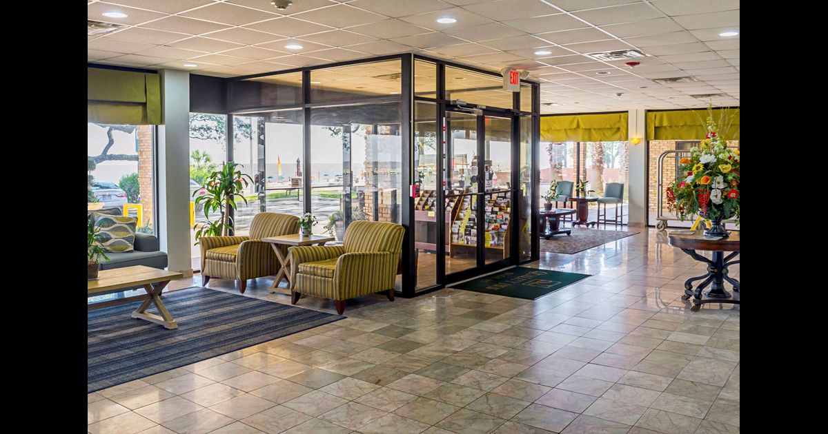 Quality Inn Biloxi Beach in Biloxi, the United States from $54: Deals ...