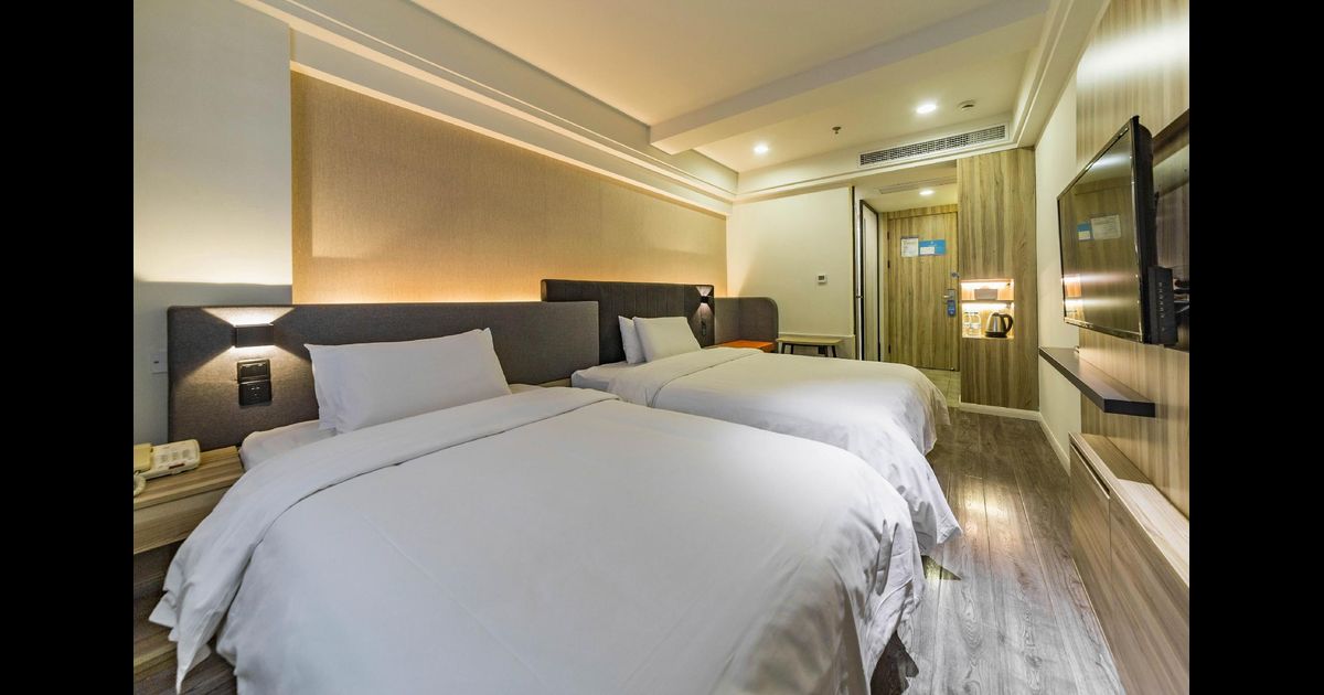 Hanting Hotel Hongkou Football Studio No.2 Branch in Shanghai, China ...