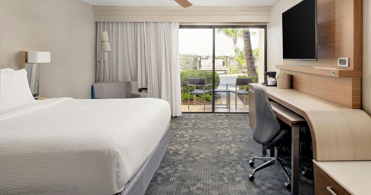 Courtyard by Marriott Key West Waterfront from $145. Key West Hotel ...