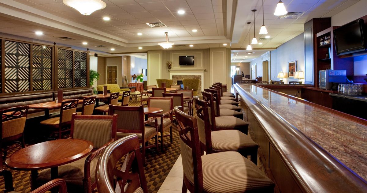 Holiday Inn Charlottesville-Univ Area By IHG from $86. Charlottesville ...