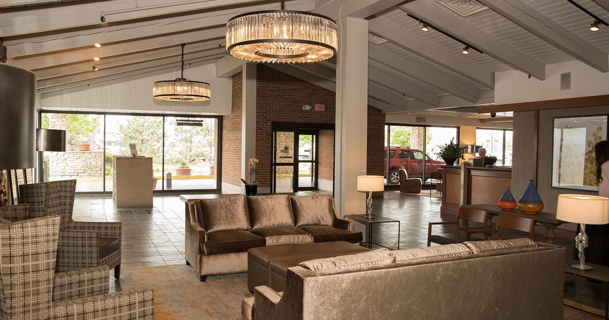 Pheasant Run Resort, Saint Charles | HotelsCombined