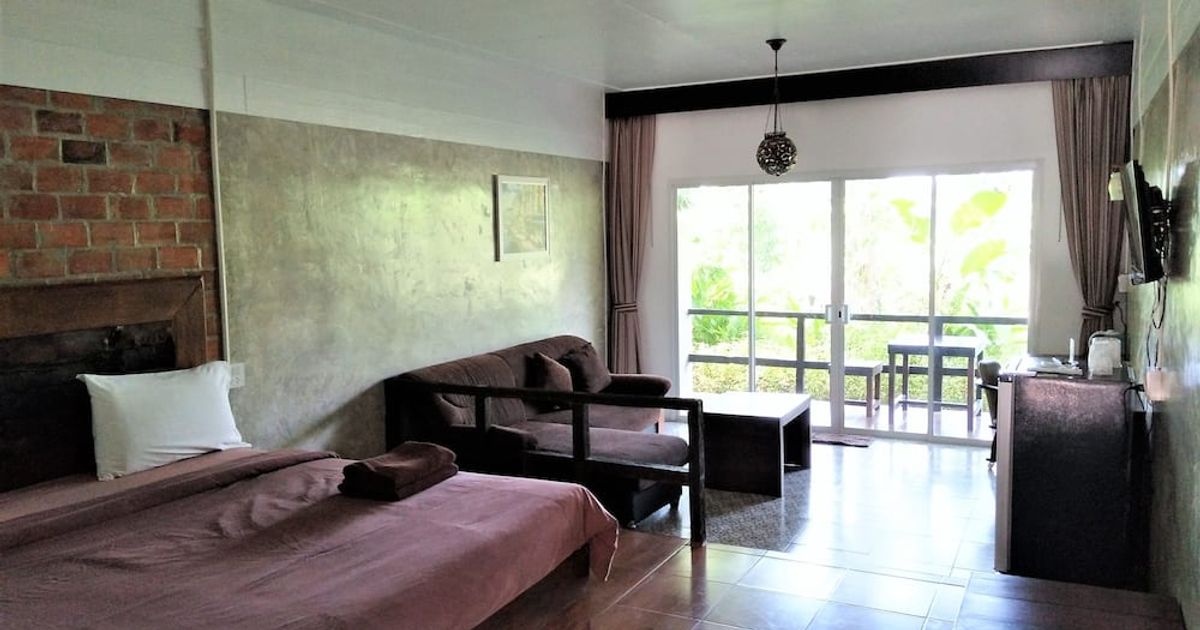 Chanthaburi Garden Hotel from $16. Chanthaburi Hotel Deals & Reviews ...