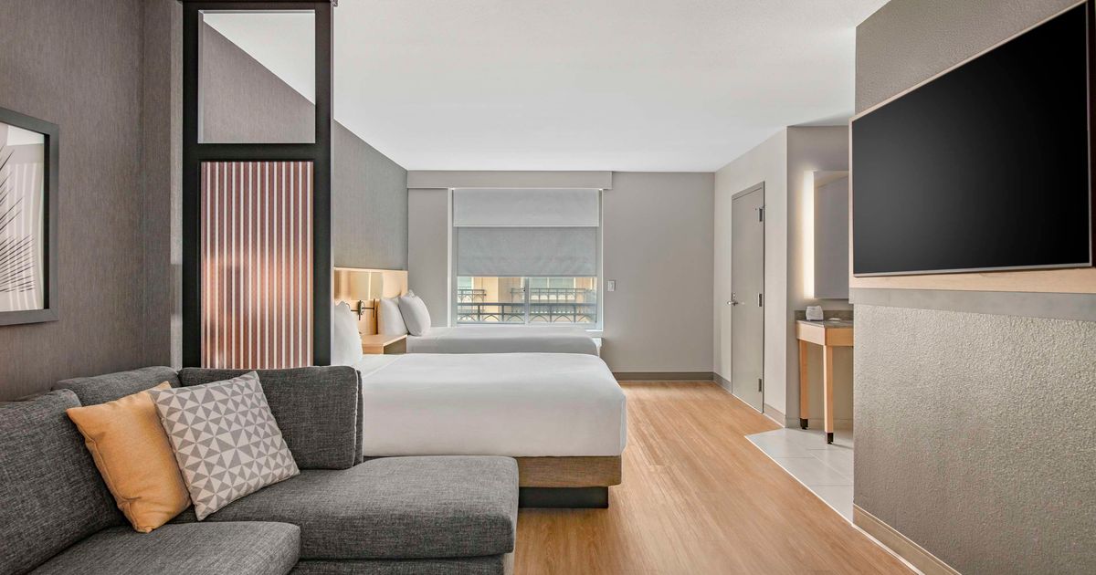 Hyatt Place Riverside Downtown £98. Riverside Hotel Deals & Reviews - KAYAK