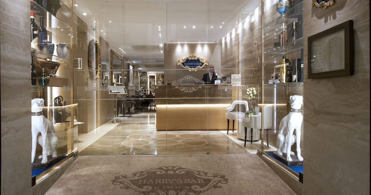 Harry's Bar Trevi Hotel & Restaurant à partir de 186 €. Hôtels à Rome ...