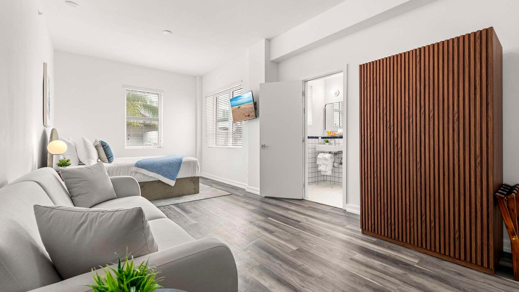Global Luxury Suites at The Apex Miami in Miami Beach, the United ...
