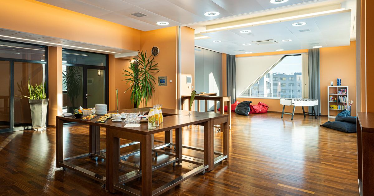 Holiday Inn Bern - Westside By IHG from $88. Bern Hotel Deals & Reviews ...
