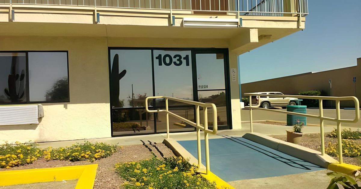 Super Inn from $42. Tucson Hotel Deals & Reviews - KAYAK