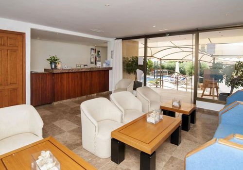Invisa Aparthotel Casa Luis from $38. Santa Eulària des Riu Hotel Deals ...