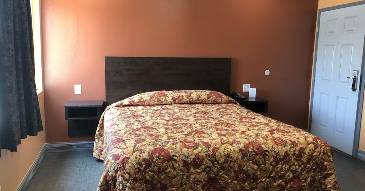 El Rancho . Los Angeles Hotel Deals & Reviews - KAYAK