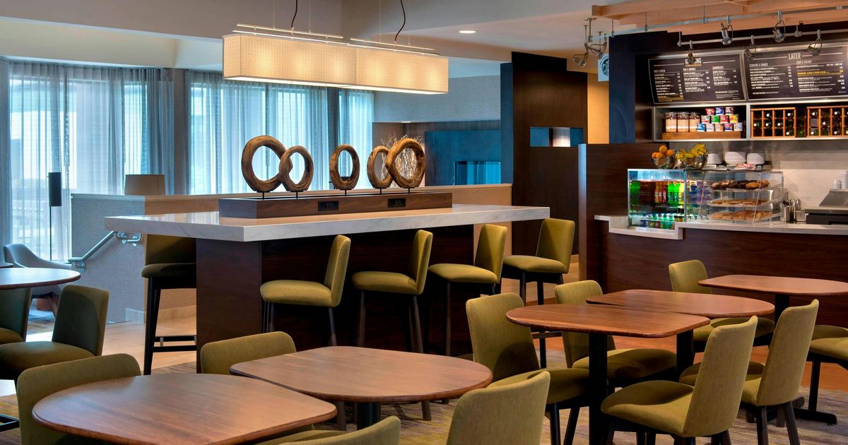 Courtyard by Marriott Norwalk from $137. Norwalk Hotel Deals & Reviews ...