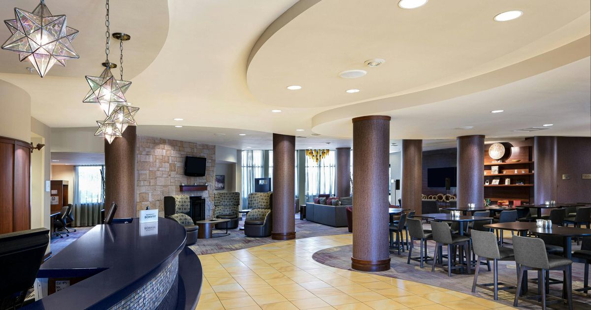 Courtyard by Marriott Bethlehem Lehigh Valley/I-78 £67. Bethlehem Hotel ...