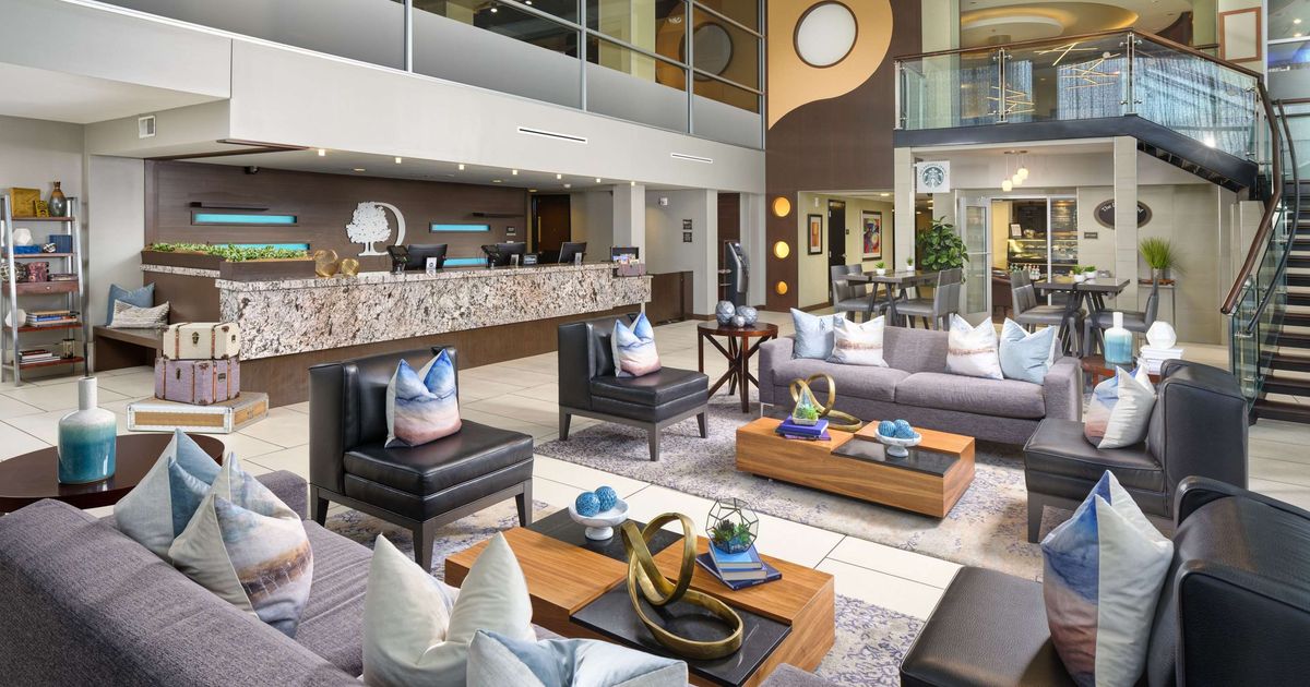 DoubleTree by Hilton Hotel Chattanooga Downtown $109. Chattanooga Hotel ...