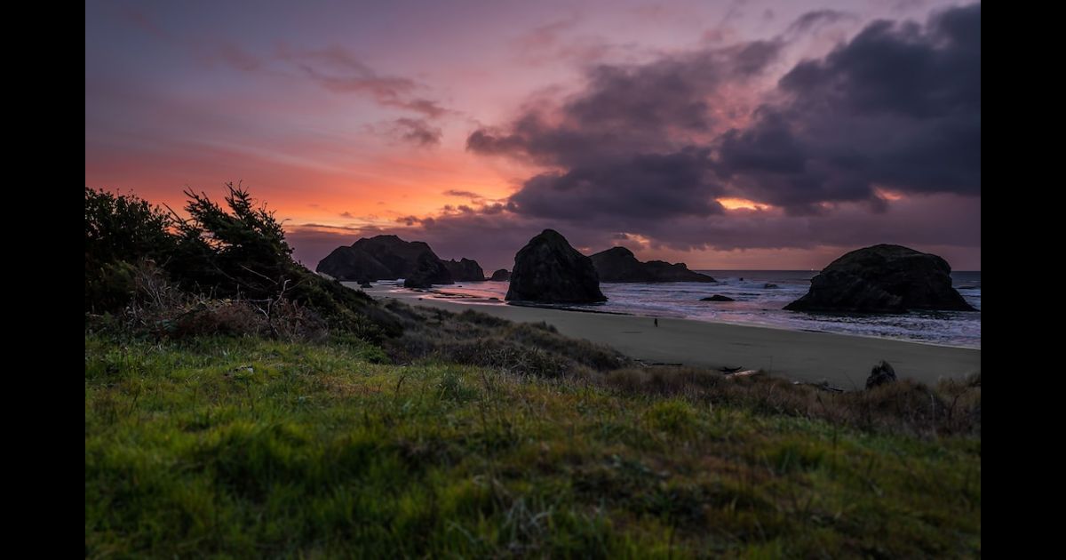 Gold Beach Inn in Gold Beach, the United States from $55: Deals ...
