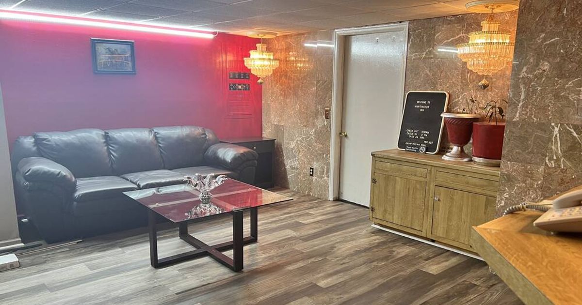 Huntington Inn from $56. Huntington Hotel Deals & Reviews - KAYAK