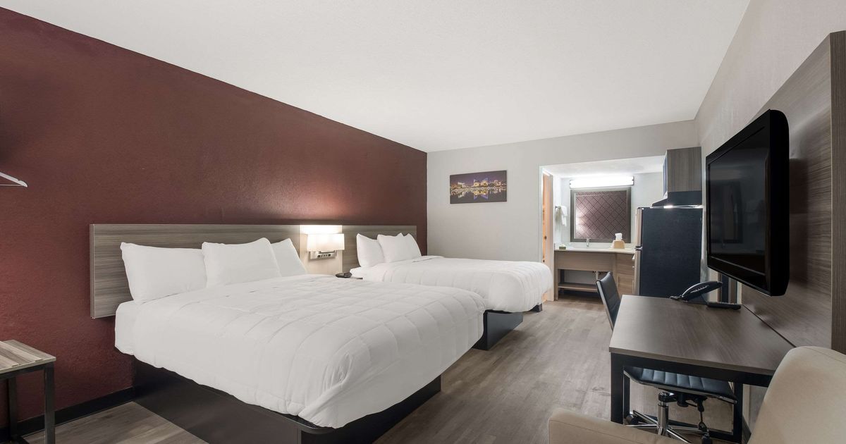 Suburban Studios Cleveland Central from $49. Cleveland Hotel Deals ...
