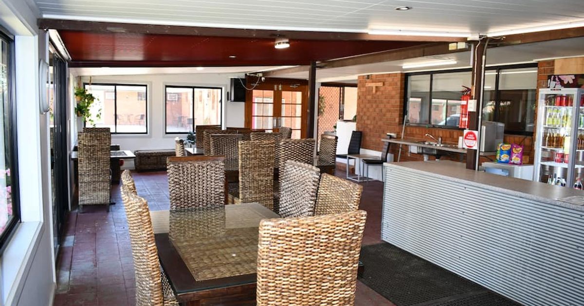 Berrigan Motel from $74. Berrigan Hotel Deals & Reviews - KAYAK