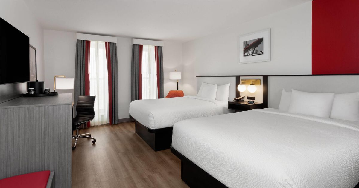Ramada by Wyndham Milwaukee from $67. Milwaukee Hotel Deals & Reviews ...