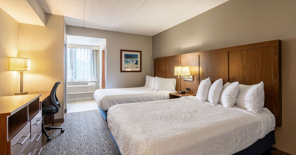 Best Western Bridgeview Hotel £65. Superior Hotel Deals & Reviews - KAYAK