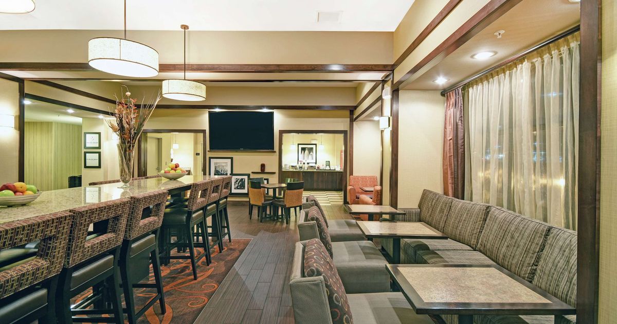 Hampton Inn Beloit from $98. Beloit Hotel Deals & Reviews - KAYAK