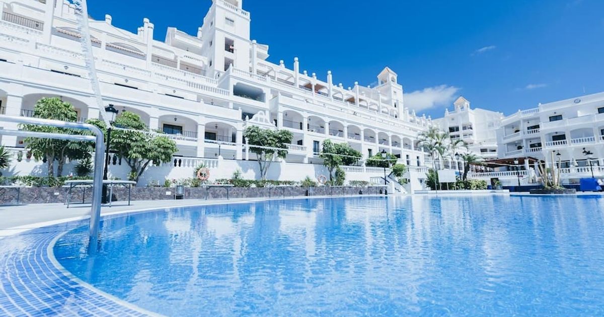 Ona Hollywood Mirage from $85. Los Cristianos Hotel Deals & Reviews - KAYAK