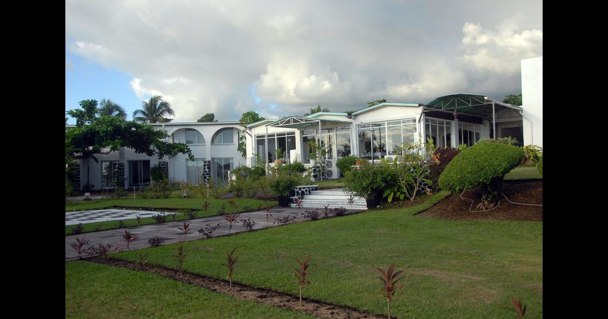 Retaj Moroni Hotel, Moroni - Compare Deals