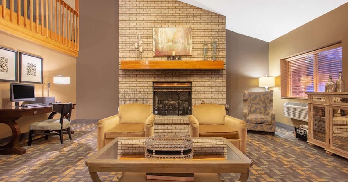 AmericInn by Wyndham Rhinelander ab 95 €. Hotels in Rhinelander - KAYAK