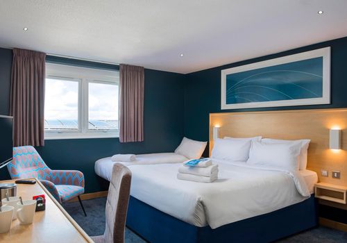 Travelodge London Liverpool Street ab . Hotels in London - KAYAK
