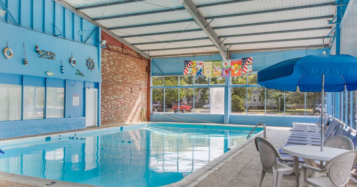 Americas Best Value Inn & Suites-Hyannis/Cape Cod desde S/ 271 (S̶/̶ ...