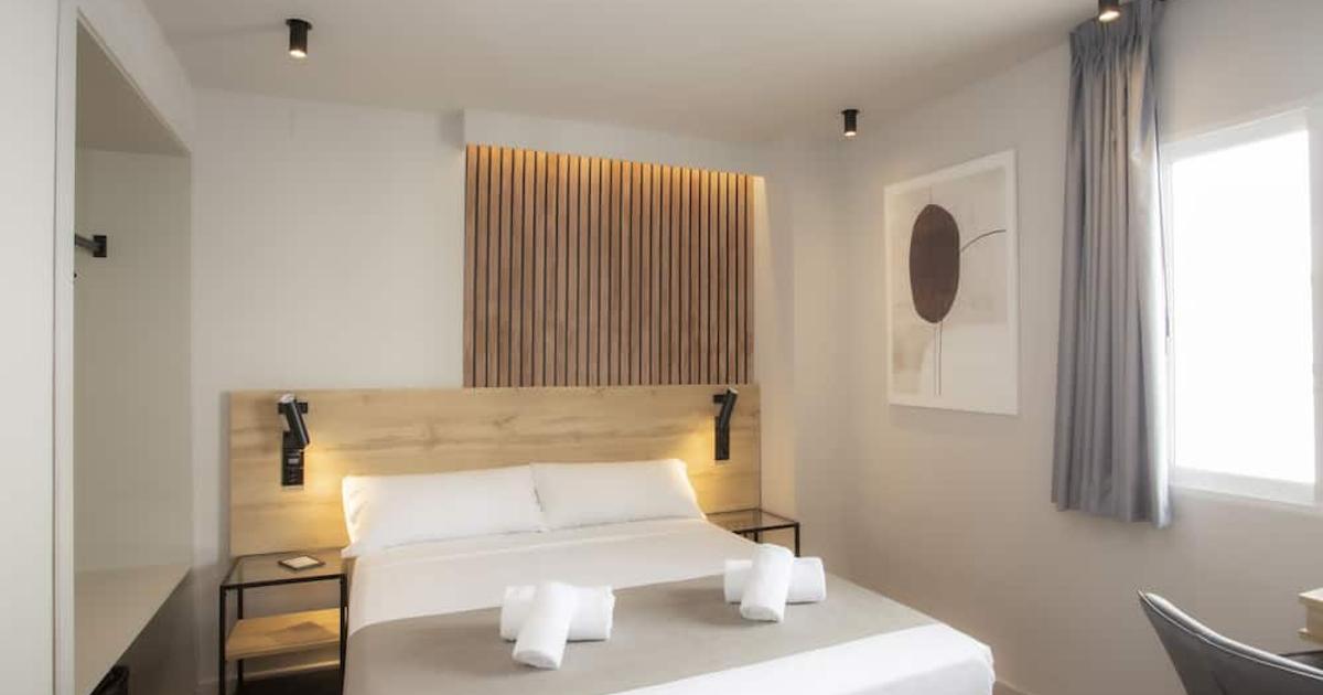 Aila II Hotel Boutique By Singularstays - Digital Access from $56. Burjassot Hotel Deals ...