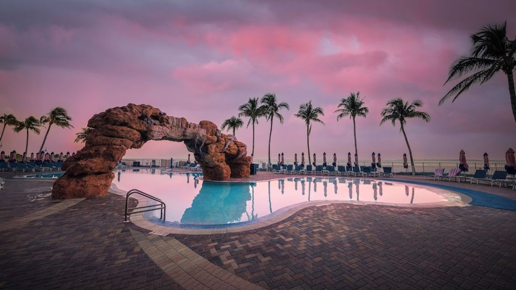 Pink Shell Beach Resort And Marina, Fort Myers Beach | HotelsCombined